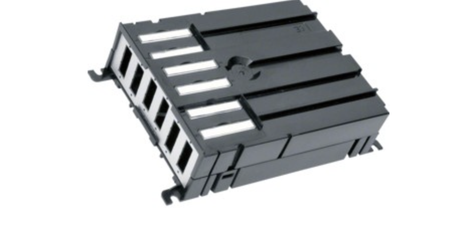 MC000716 - Raised floor distribution system