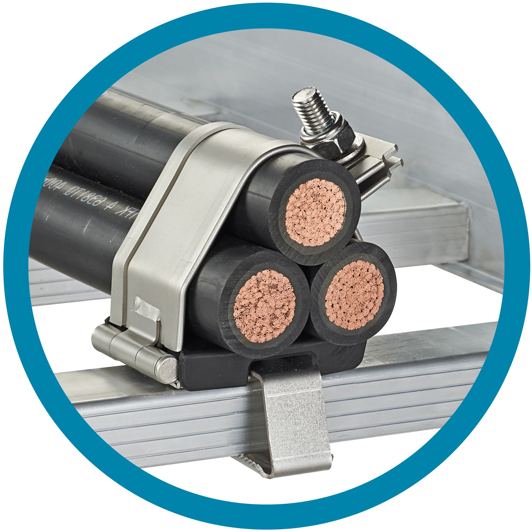 EC004588 - Cable cleat